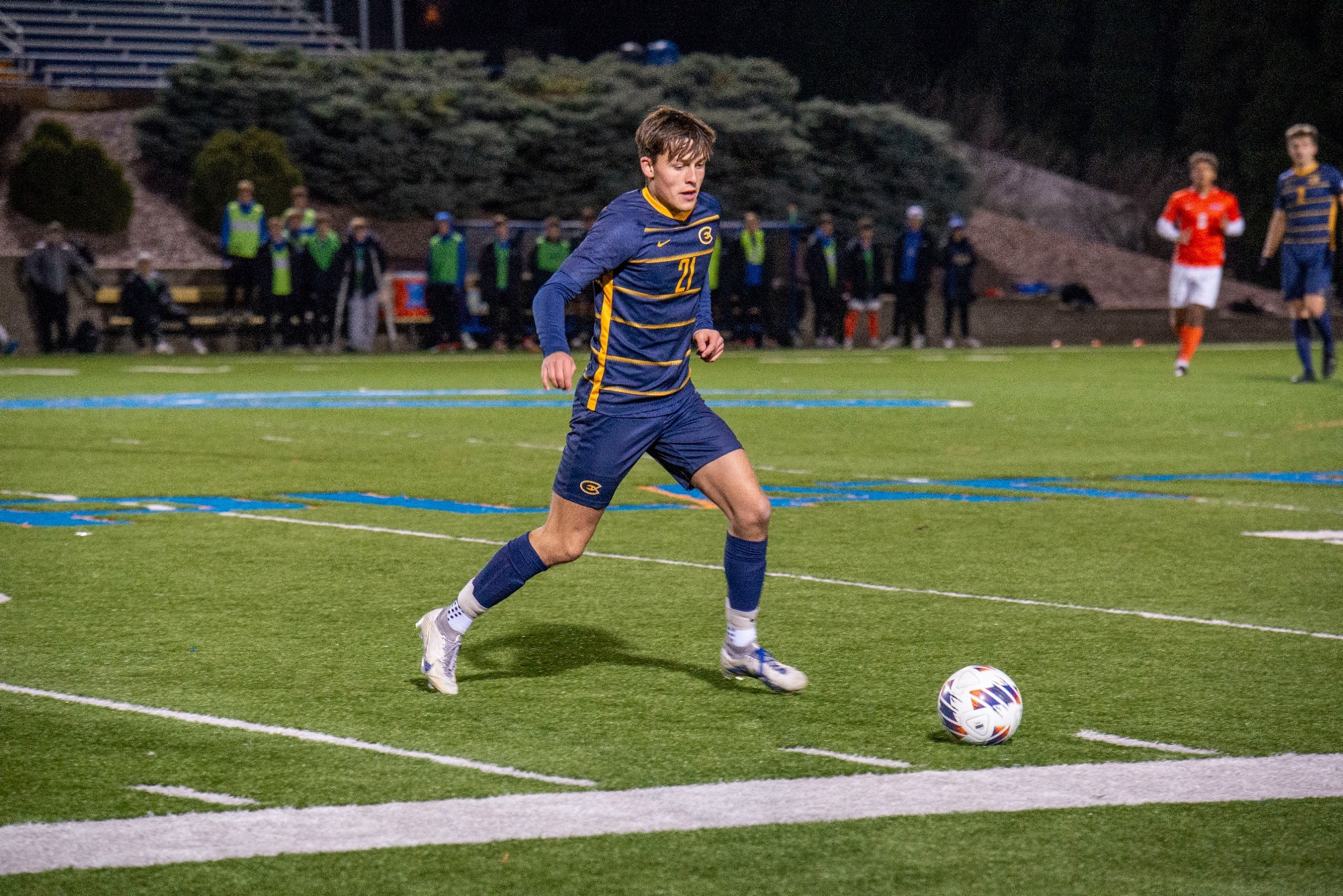 Men's Soccer shuts out Pioneers in round of 32 to advance in NCAA ...
