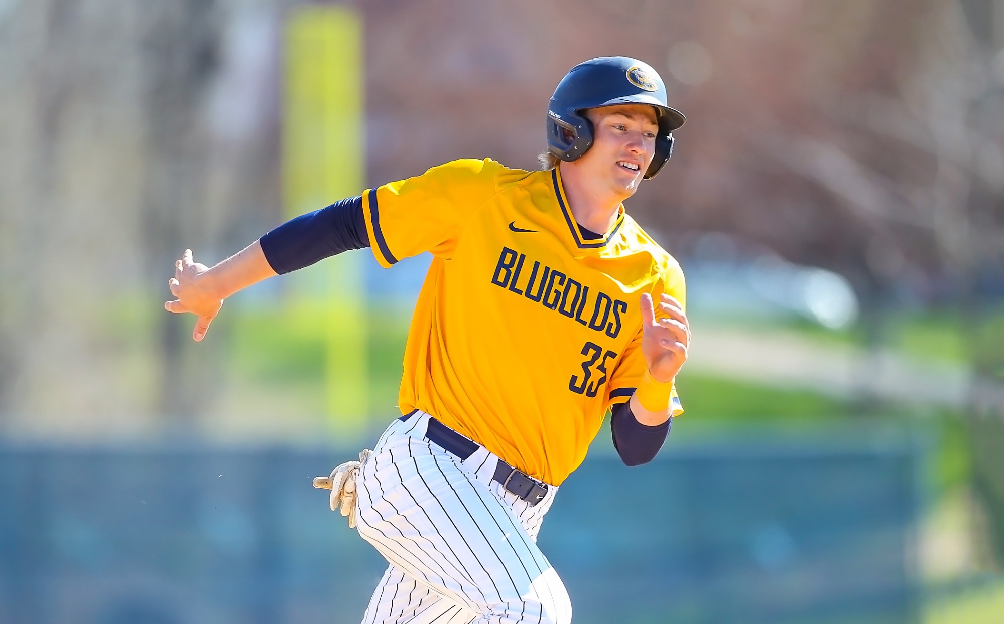 Blugolds drop doubleheader to UW-La Crosse - University of Wisconsin ...