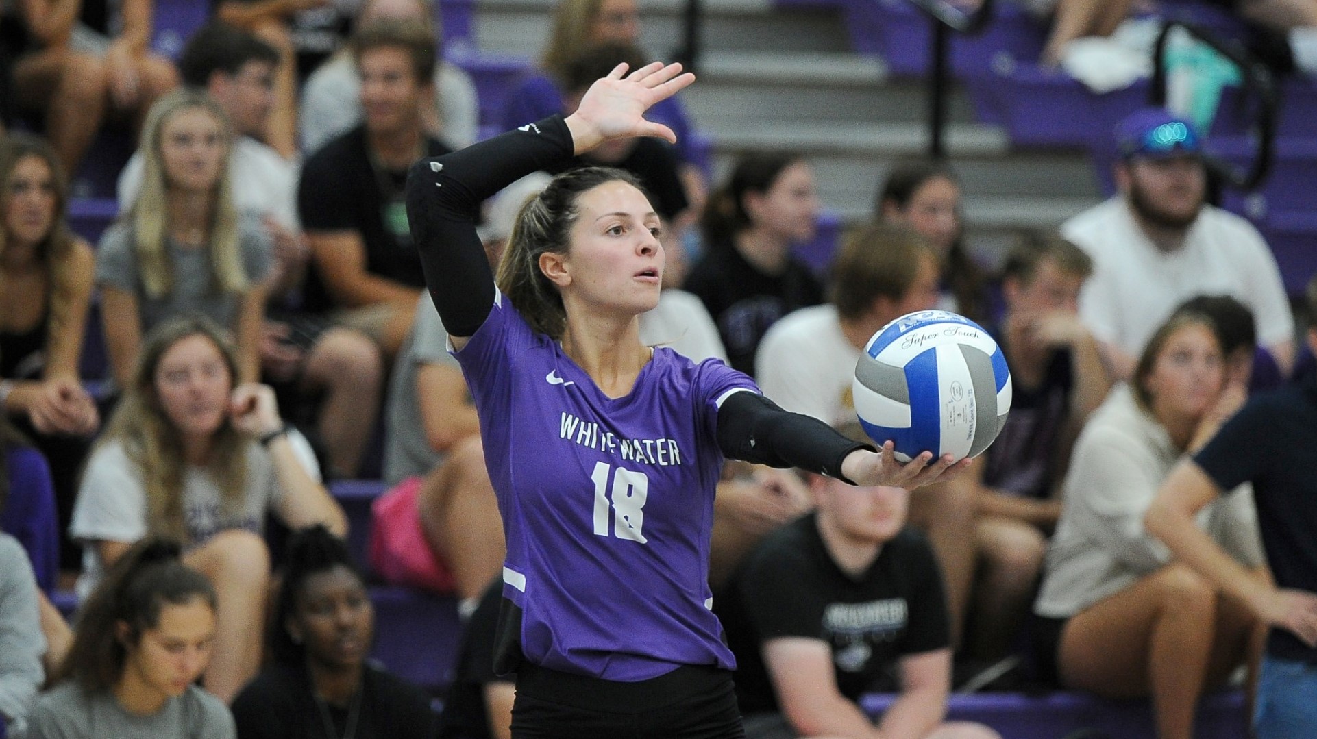 Warhawks Extend Win Streak to Nine - University of Wisconsin-Whitewater Athletics