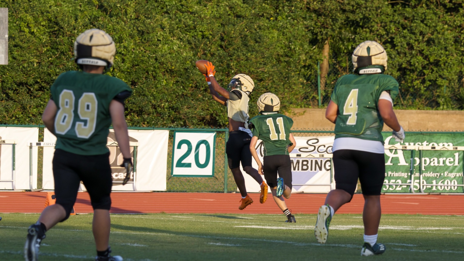 Gold Downs Green in Spring Scrimmage - VHS Buffalo Athletics
