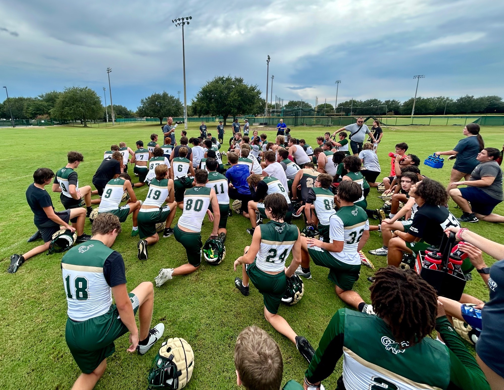 VHS Football Opens Fall Camp - VHS Buffalo Athletics
