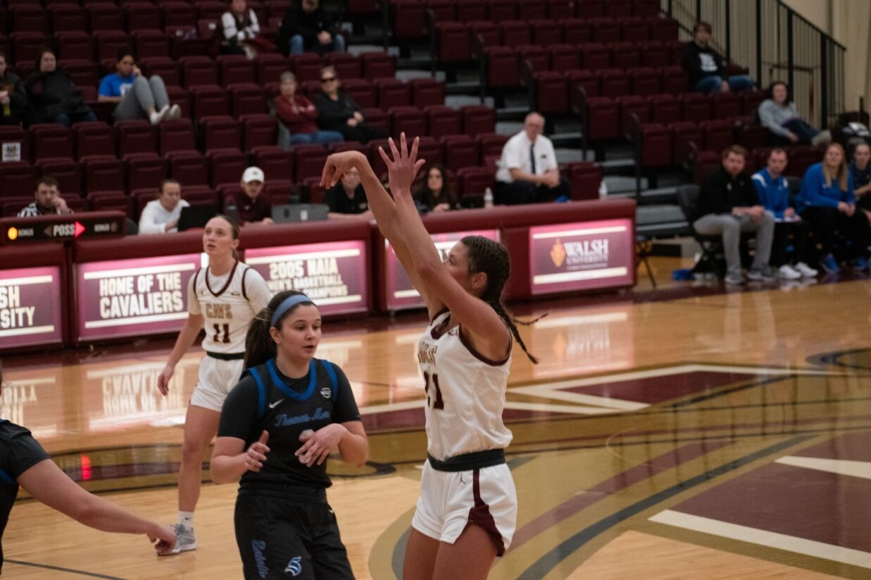 WOMEN BATTLE MALONE IN OT THRILLER - Walsh University