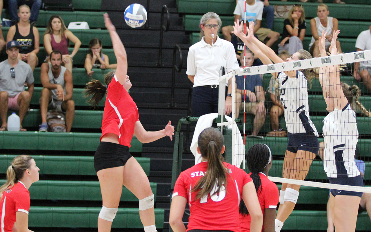 Sara Schell - Volleyball - Stanislaus State Athletics