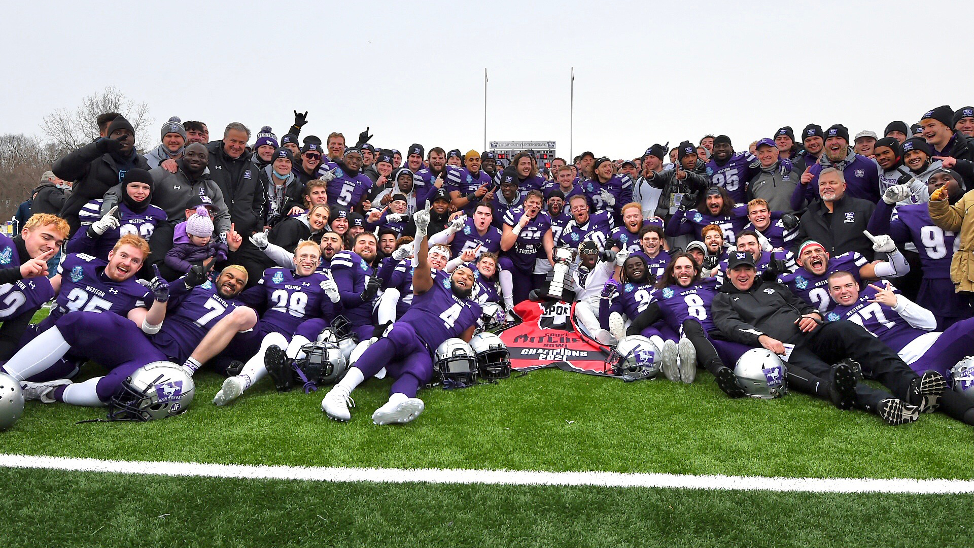Western Stuns St FX 61-6 in U SPORTS Mitchell Bowl and Punch Ticket to ...