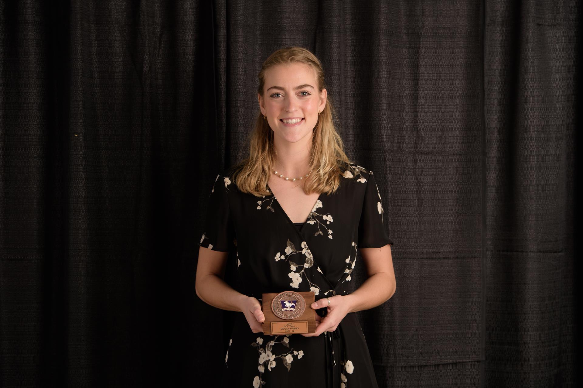 Megan Parno - Softball - Western Mustangs Sports